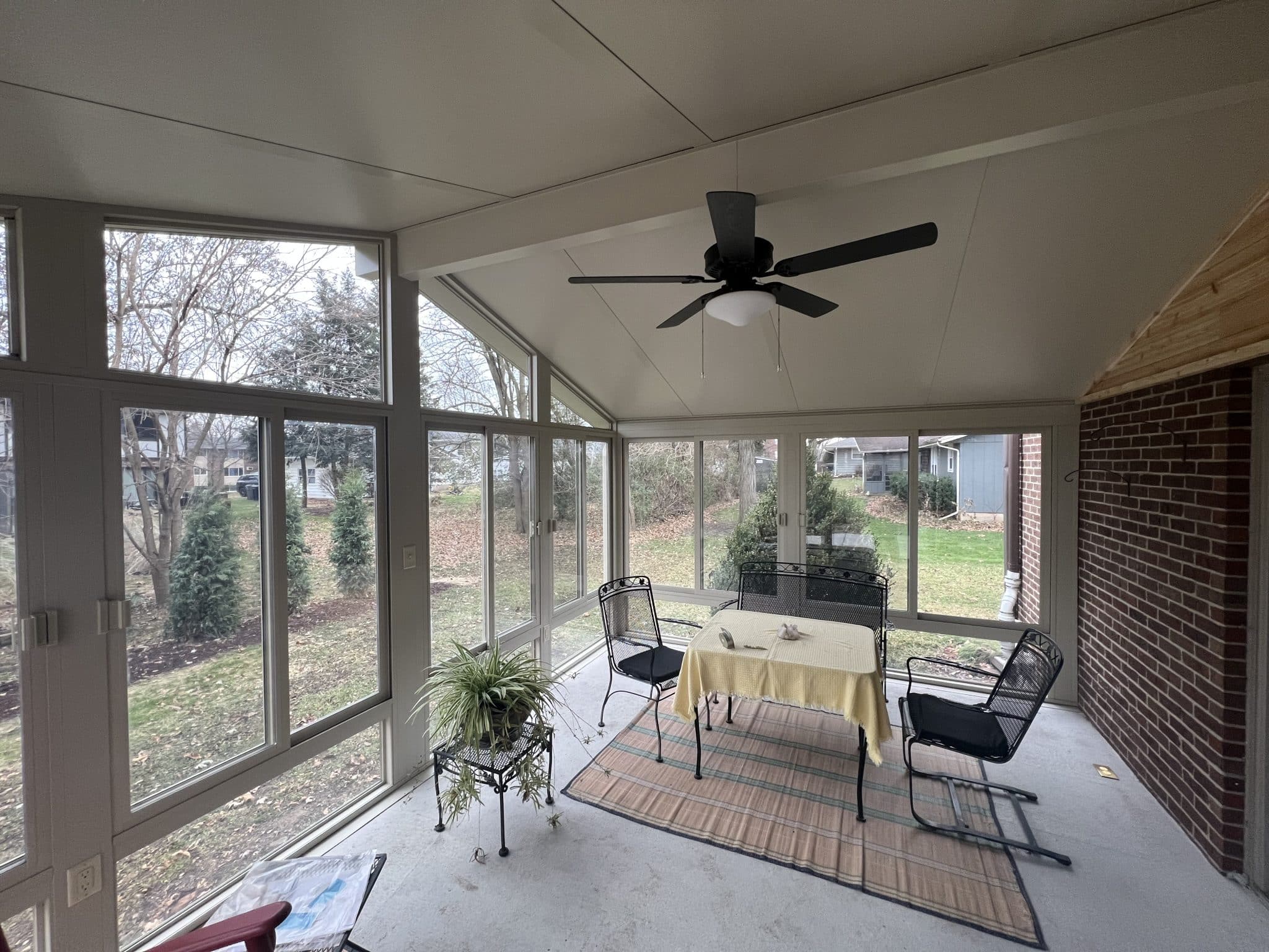 Elgin, IL Three Season Sunroom 2022 | Veteran Owned Local Contractor