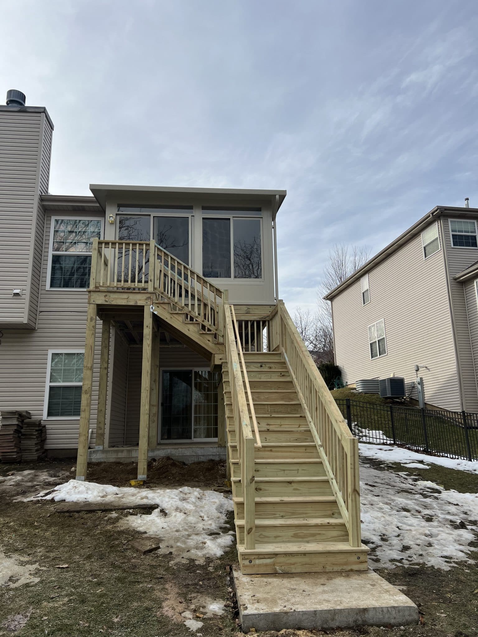 Hoffman Estates, IL Three Season Raised Sunroom Addition 2022 | Veteran ...